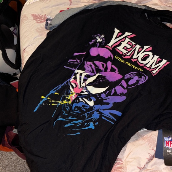 Marvel | Shirts | Marvel Venom Graphic Tshirt Black | Poshmark